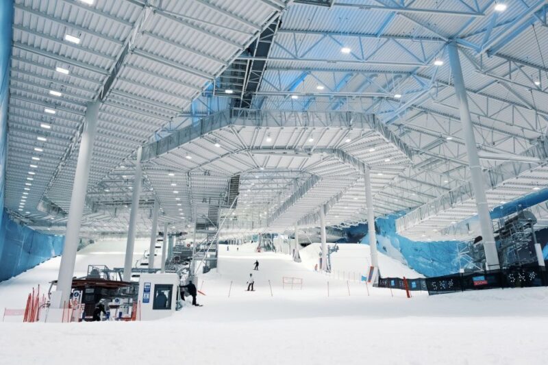 Oslo: Day Pass for Downhill Skiing at SNØ Ski Dome - Oslo: Day Pass for Downhill Skiing at SNØ Ski Dome