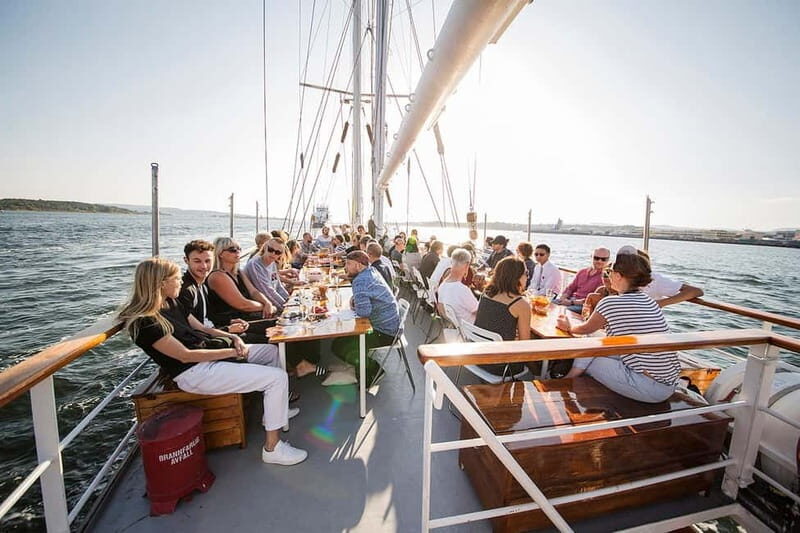Oslo: fjord dinner cruise on sailing ship + seafood buffet - Key Points