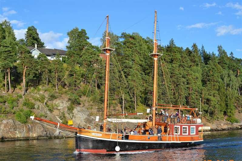 Oslo: Fjord Mini Cruise by Wooden Sailing Ship - Setting Sail from Rådhusbrygge 3