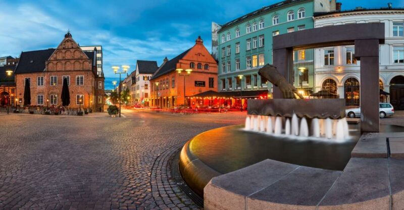 Oslo: Historic Myths & Legends Evening Walking Tour - The Sum Up