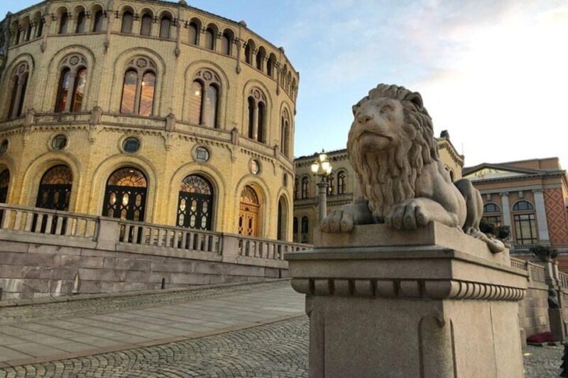 Oslo : Must-See Attractions Walking Tour With A Guide - Oslo: Must-See Attractions Walking Tour With A Guide — A Practical, Authentic Look