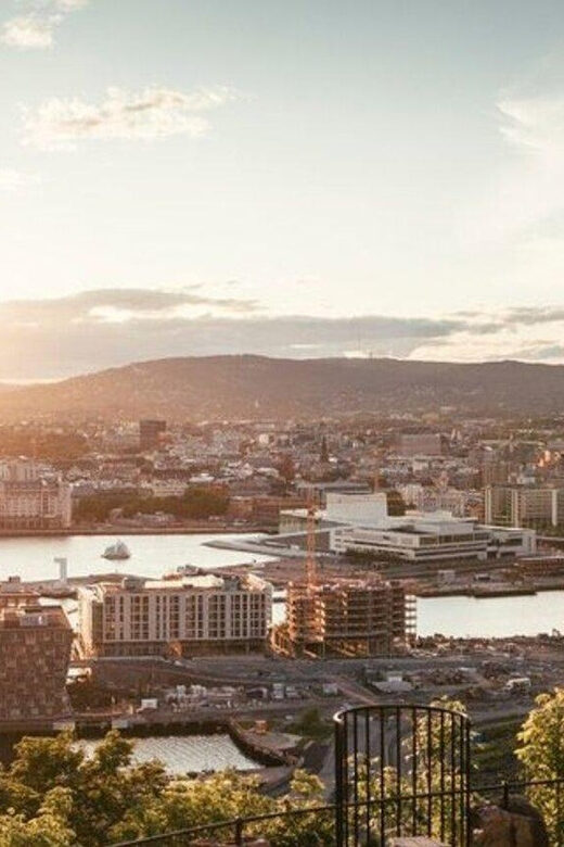 Oslo : Must-See Attractions Walking Tour With A Guide - Authenticity and Why It Works