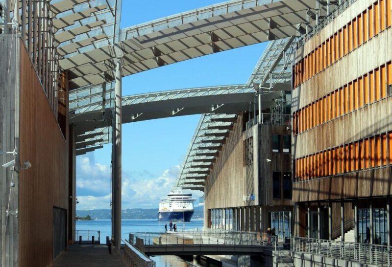 Oslo: Private Architecture Tour with a Local Expert - An In-Depth Review of the Oslo Architecture Tour