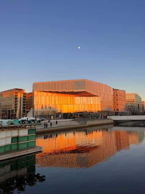 Oslo: Visit Iconic spots with Private Photographer - Practical Details and Booking Considerations