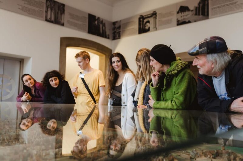 Osnabrück: Rathaus- und Altstadt Tour (Stadtführung) - Key Points