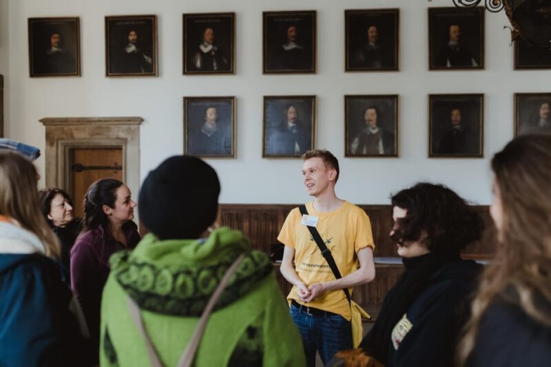 Osnabrück: Rathaus- und Altstadt Tour (Stadtführung) - What Travelers Say