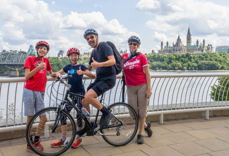 Ottawa: 2 or 3.5-Hour Guided Bike Tour with a Local Guide - Key Points