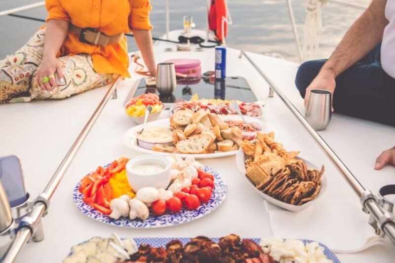 Ottawa: Downtown Yacht Cruise - Wed-Sun @ 6PM - 75 Minutes - The Practicalities: Comfort, Safety, and Pricing