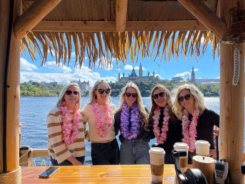 Ottawa: Floating Tiki Bar Cruise on the Ottawa River - Setting sail: what the tour involves