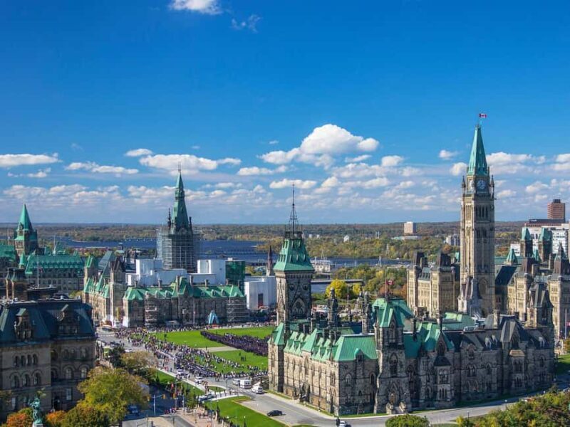 Ottawa: Private Guided City Tour from Montreal - Is It Good Value?