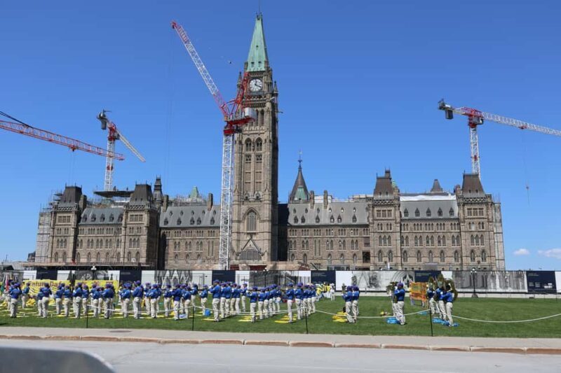 Ottawa: Private Guided City Tour from Montreal - Who Will Love This Experience?