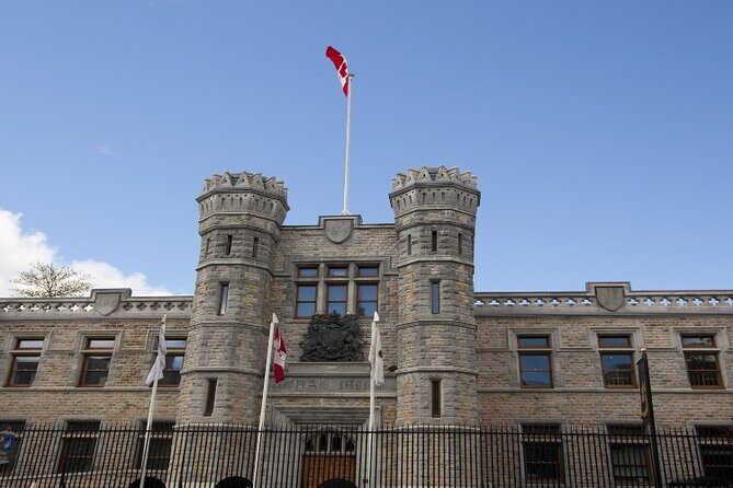 Ottawa Small Group Walking Tour with Rideau Canal Cruise - What to Expect: A Detailed Breakdown