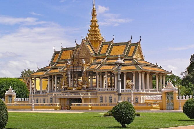 Oudong Temples & Phnom Prasith Private Tour from Phnom Penh - Frequently Asked Questions