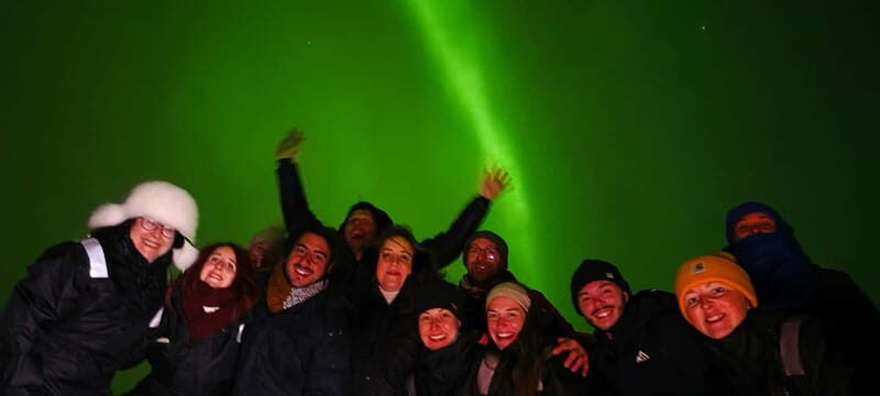 Oulu: Starguaranteed Northern Lights Mobile Chase - The Experience at a Glance