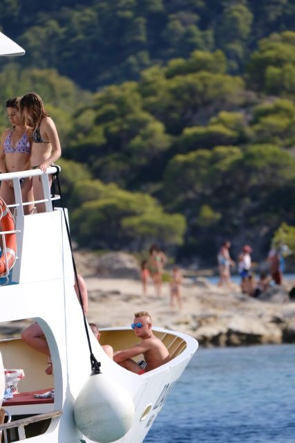 Ouranoupoli : Mount Athos & Banana beach - Key Points