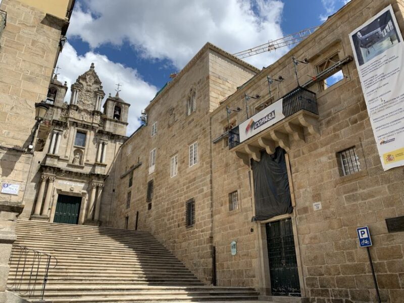 Ourense: Guided Tour and Ticket to Ourense Cathedral - Frequently Asked Questions