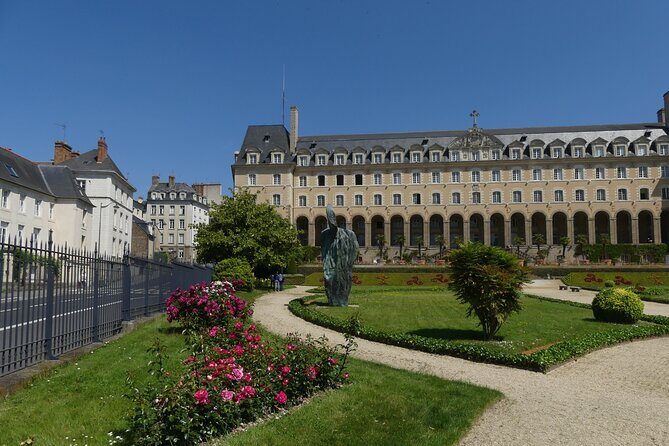 Outdoor escape game By order of the Peaky Renners - Discover Rennes with a Story: What to Expect from the Peaky Renners Adventure