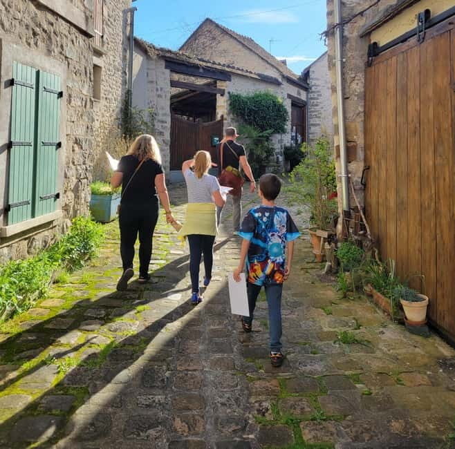 Outdoor Escape Game - Les Sucreries Royales - Key Points