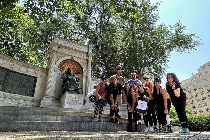 Outdoor Escape Room in Miami - Little Havana - Group Size and Accessibility