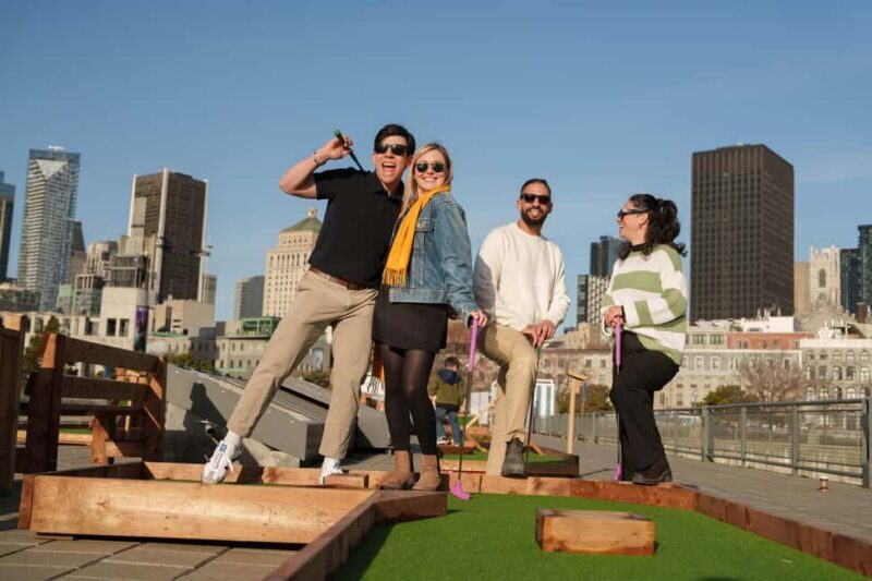 Outdoor mini golf in Montreal - Key Points