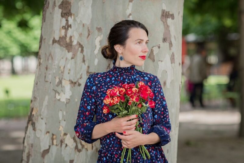 Outdoor portrait photoshoot in Paris - Why An Outdoor Photoshoot in Paris Is Worth Considering