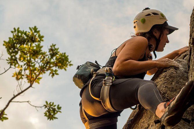 Outdoor Rock Climbing Beginner or Intermediate at Mt Erie - The Gear and Its Quality
