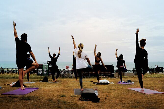 Outdoor Yoga Class at Brighton's Sea front - A Beautiful Setting for a Unique Yoga Experience