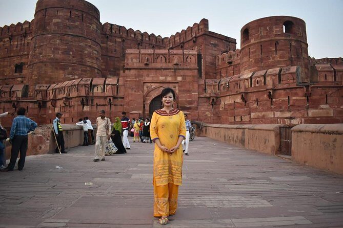 Overnight Agra/Taj Mahal Tour & Fatehpur Sikri Tour - Our Experience with the Tour and Feedback from Travelers