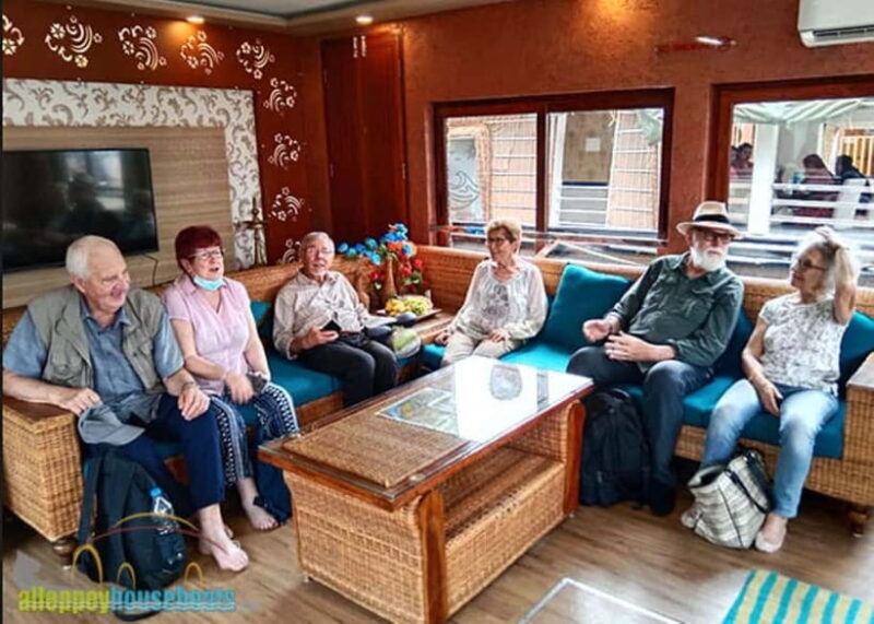 Overnight Alleppey Houseboat Cruise Tour (Kerala Beauty) - The Experience for Different Travelers