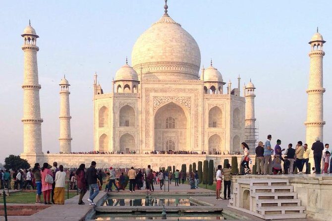 Overnight at Taj Mahal with Mohabbat the Taj Dance and Light Show - The Limitations to Keep in Mind
