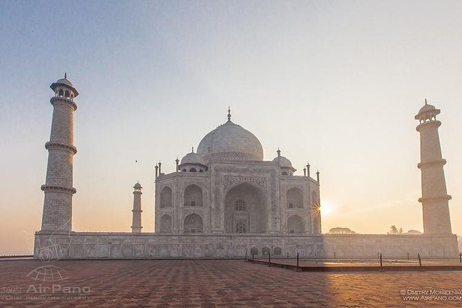 Overnight at Taj Mahal with Mohabbat the Taj Dance and Light Show - The Sum Up