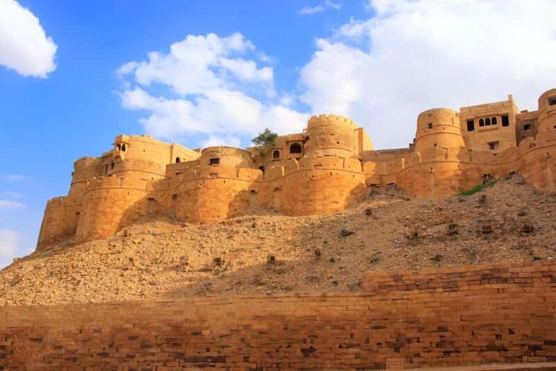 Overnight Jaisalmer Tour with Camel Safari & Desert Camping - Cultural Performances at the Camp
