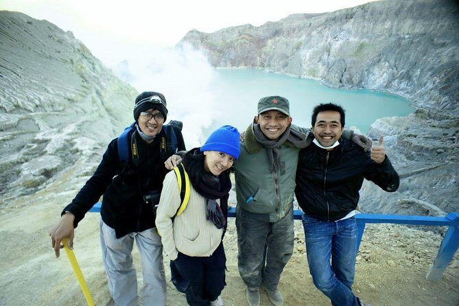 Overnight Mount Ijen Blue Fire Trek Tour From Bali (Private-All Inclusive) - Who Should Consider This Tour?