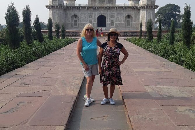Overnight Taj Mahal Agra Tour By Car - FAQ