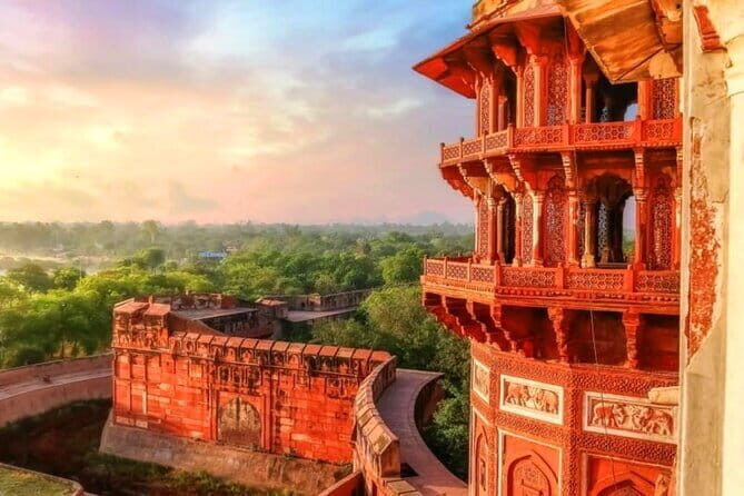 Overnight Taj Mahal and Agra Tour from Delhi - Key Points