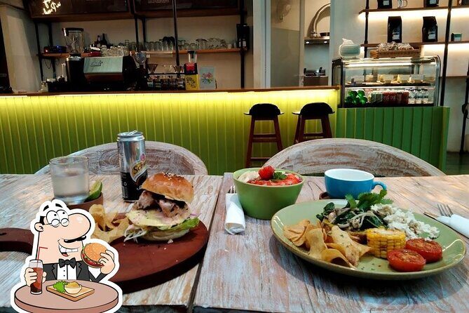 Overnight Trip To Lovina 2 Days 1 Night Best Package - Sunrise Dolphin Watching: A Memorable Wildlife Encounter