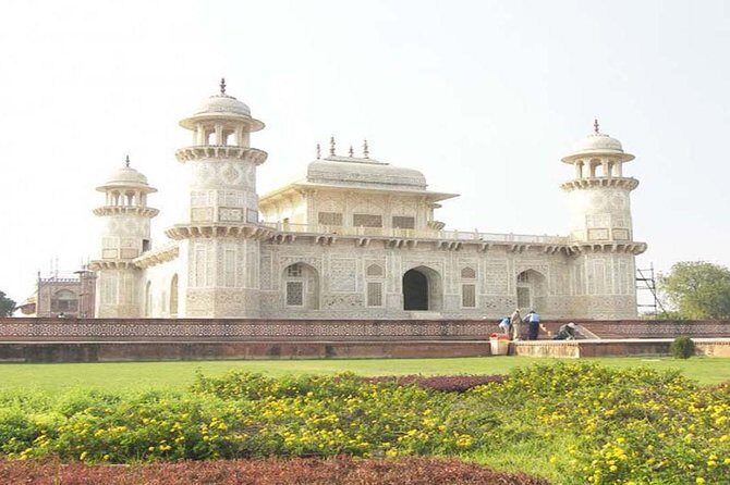 Overnight Trip to Taj Mahal by Private Car - The Sum Up