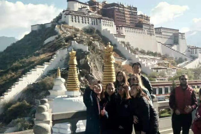 Overview tour of Tibet - 6 days, pick up from Lhasa airport - Key Points