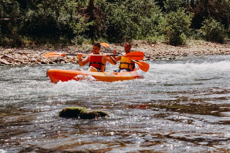 Oviedo: Canoe Descent on the Nalón River - The Experience in Detail