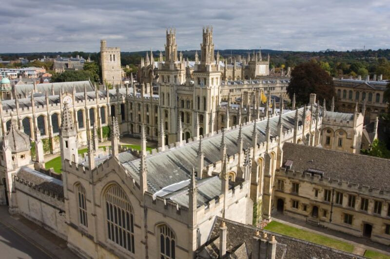 Oxford: Alumni-Led Walking Tour w/New College Entry Option - FAQs