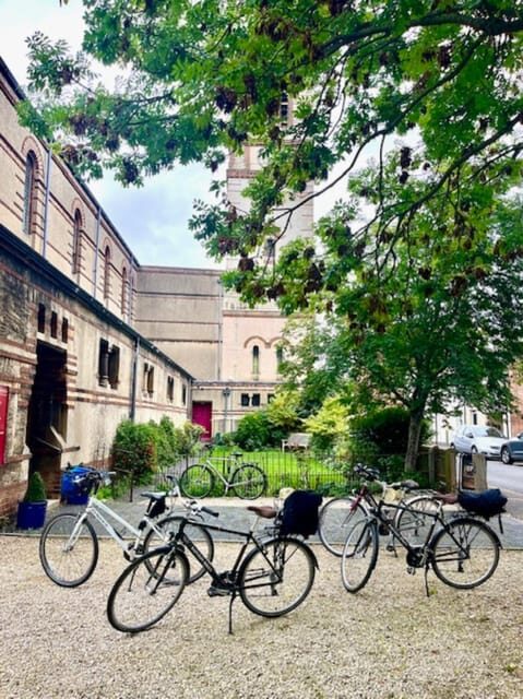 Oxford Bike & Walking Tour: 3 hrs of City, Colleges & Canal. - Who Would Love This Tour?