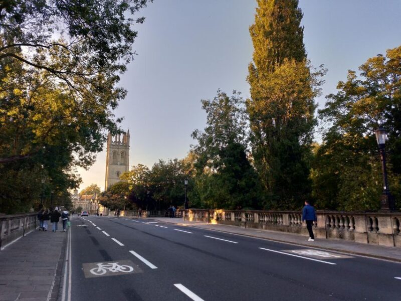 Oxford: C.S. Lewis & J.R.R. Tolkien Guided Walking Tour - Key Sites and Their Stories