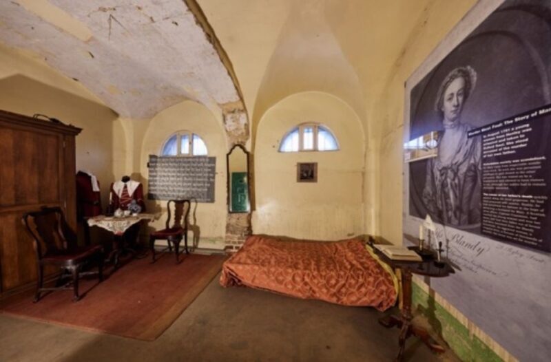 Oxford Castle and Prison: Guided Tour - The Itinerary Breakdown: What to Expect