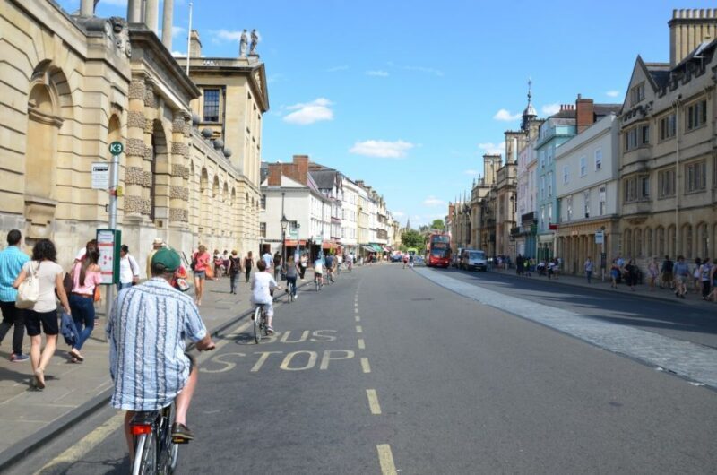 Oxford: City Bike Tour with Student Guide - Why Consider the Oxford City Bike Tour?