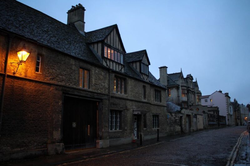 Oxford: Official Haunted Oxford Ghost Tour - Who Will Love This Tour?