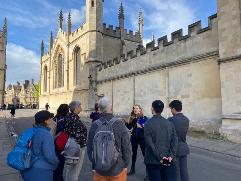 Oxford: The Original Uncomfortable Oxford Tour - A Deep Dive into the Experience
