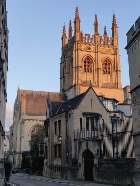 Oxford: Tolkien, Lewis and Alice Walking Tour with College - Oxford: Tolkien, Lewis and Alice Walking Tour with College — A Deep Dive into Literary Legends