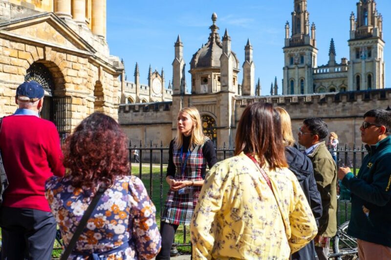 Oxford: University and City Walking Tour with Alumni Guide - Exploring Oxford: A Guided Walk Through Time and Film