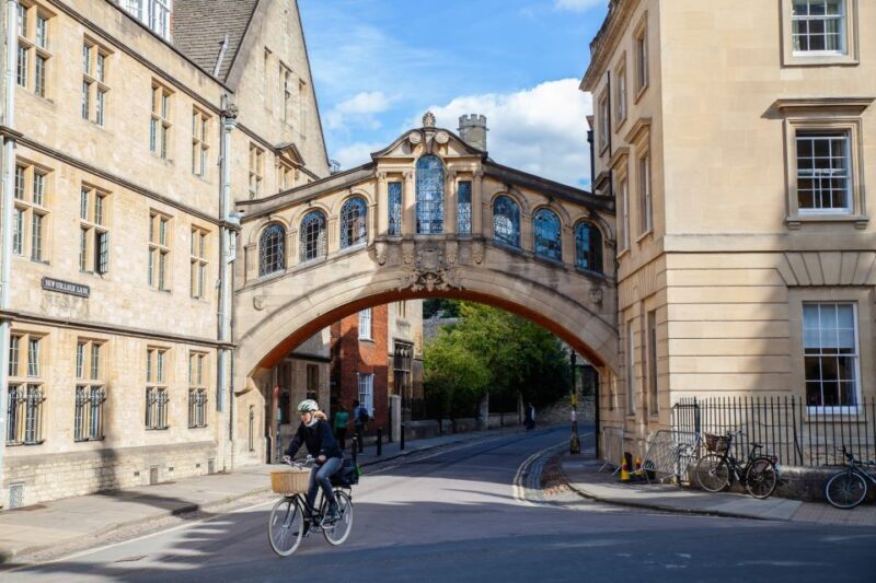 Oxford: University Walking Tour with Christ Church Visit - Frequently Asked Questions