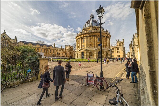 Oxford Walking Tour - Discover its University and Traditions - Authentic Experiences from the Reviews
